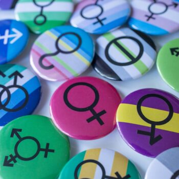 Girl vs Woman: Understanding the Distinction in Gender Terms – Onestepguide