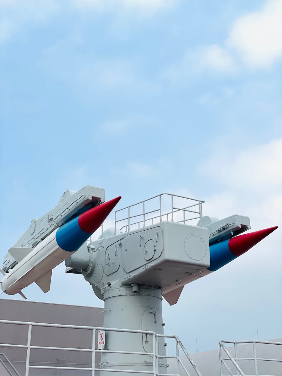 Rocket vs. Missile: Key Differences in Aerospace Technology – Onestepguide
